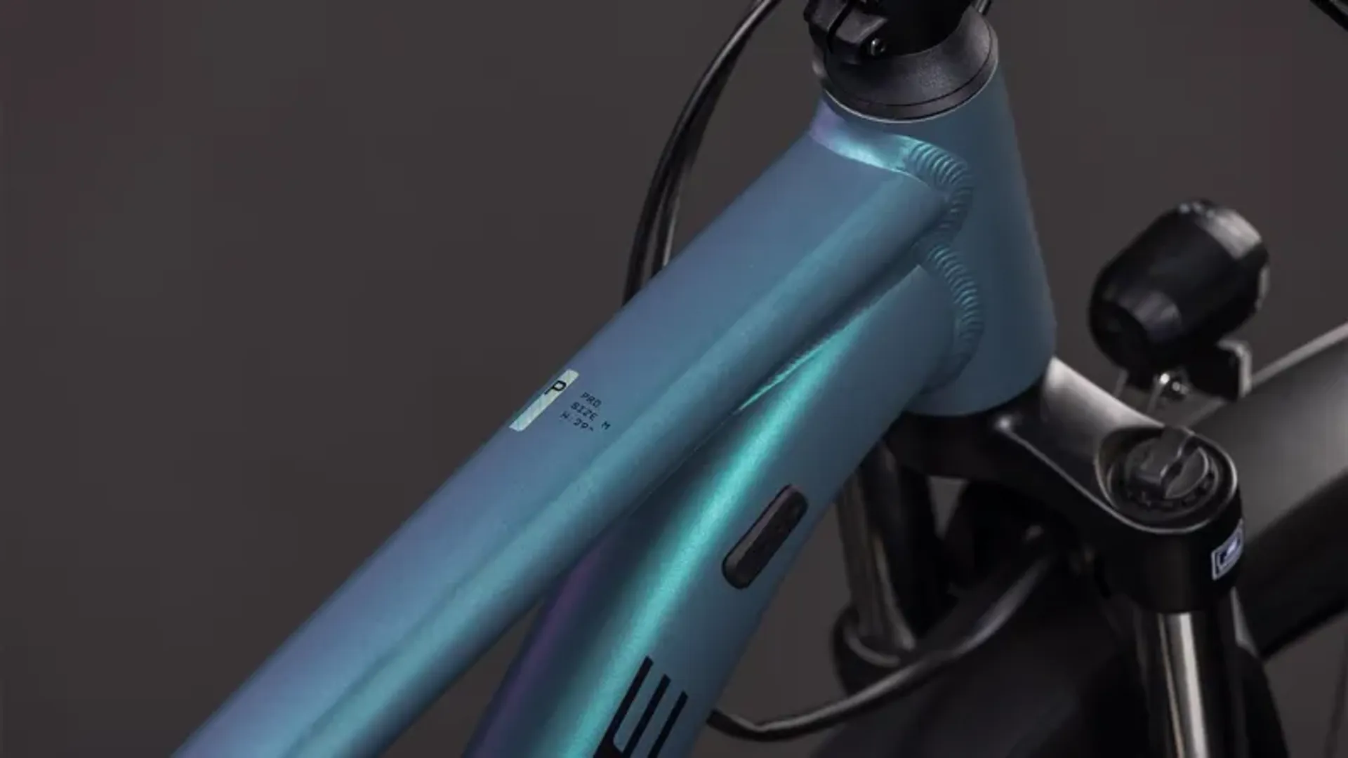 Cube Aim Pro Fe Mountain Bike in Smaragd Grey/Prism